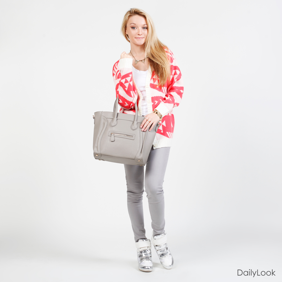 Follow The Leader | DAILYLOOK