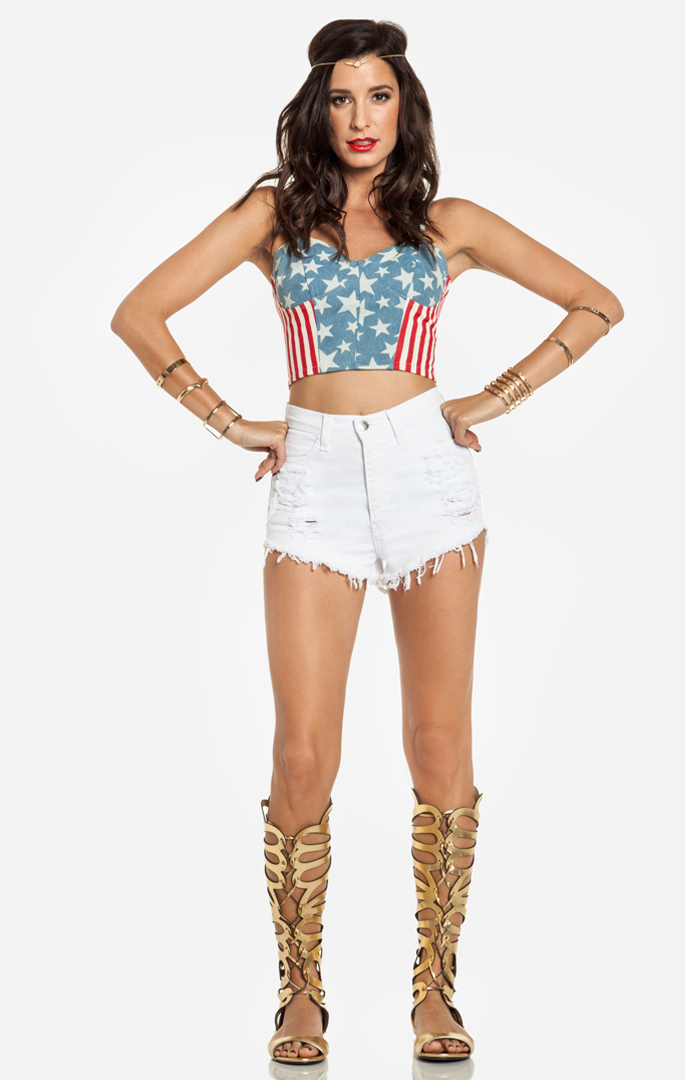 Wonder Woman | DAILYLOOK