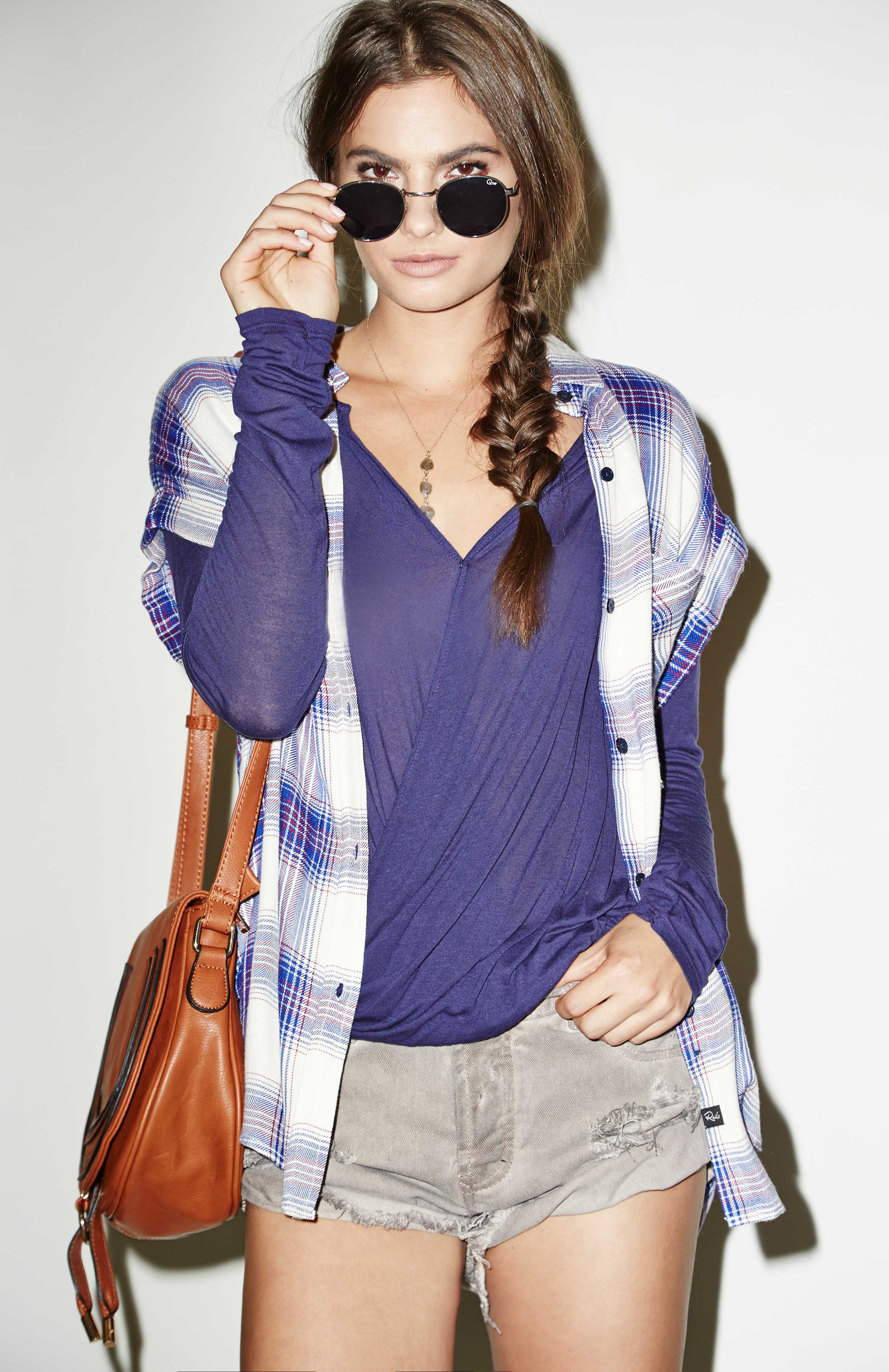 A Box Full Of Objects | DAILYLOOK