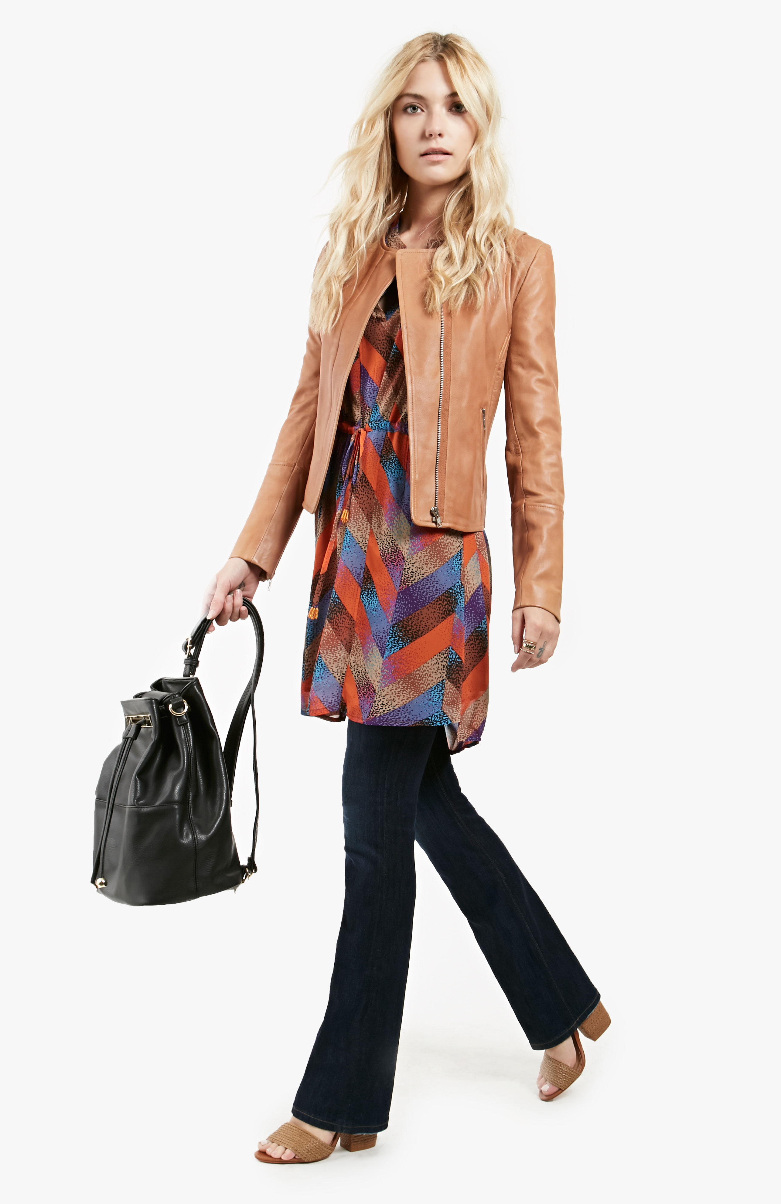 About A Girl | DAILYLOOK