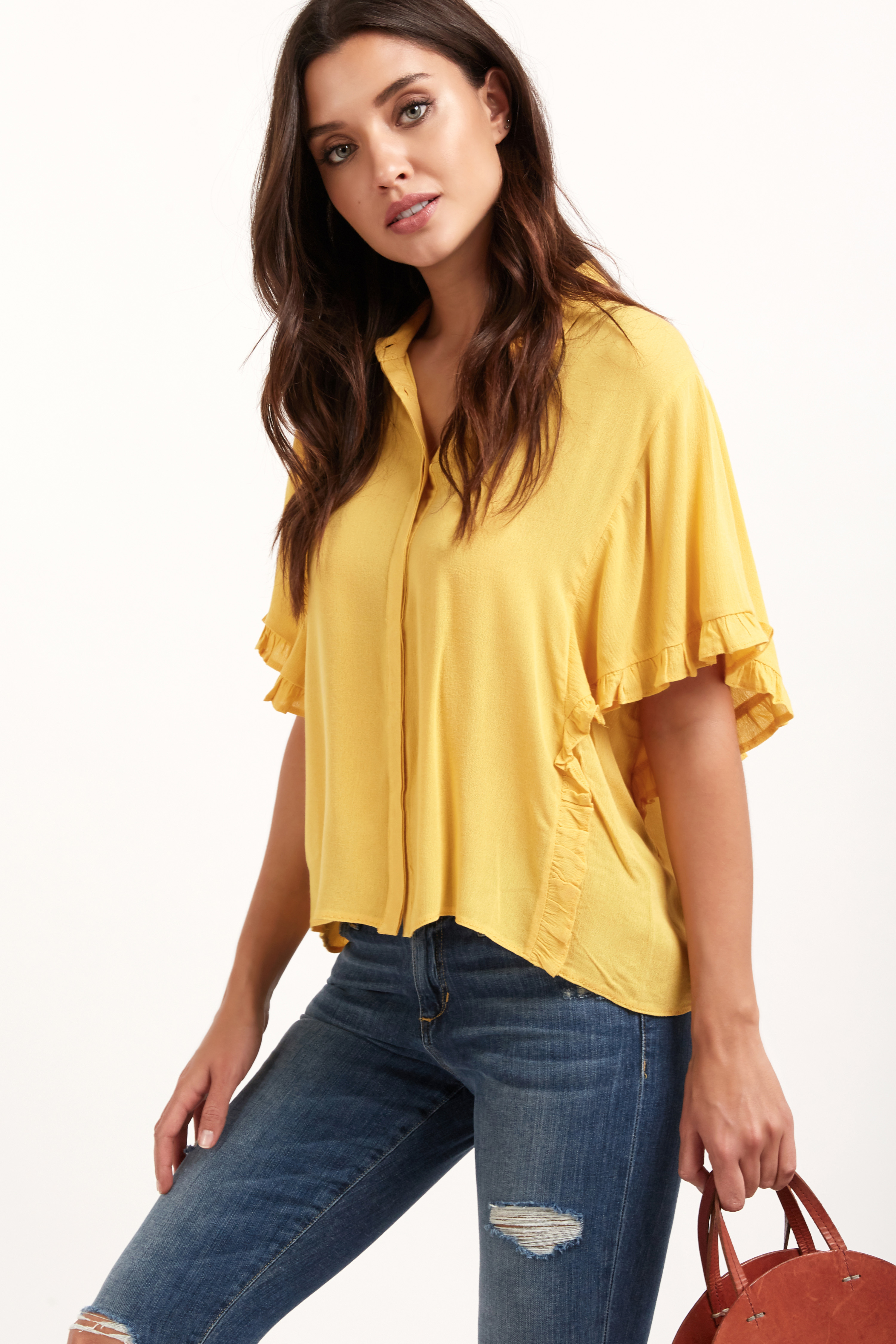 Chasing Colors | DAILYLOOK