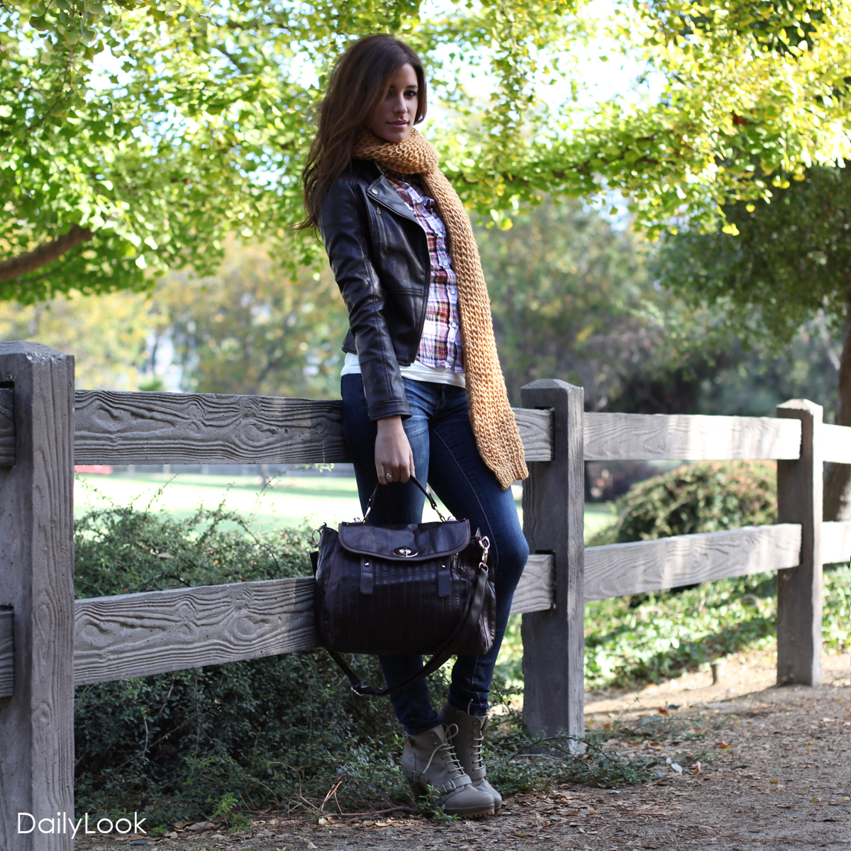 Plaid Rad Look | DAILYLOOK