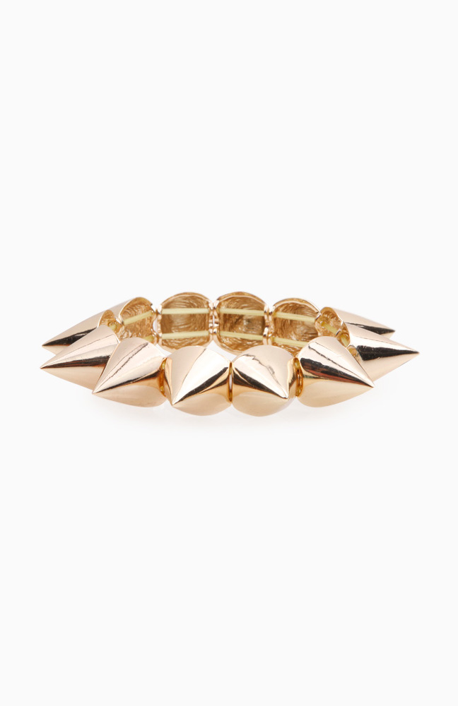 Gold Spike Bracelet in Gold | DAILYLOOK