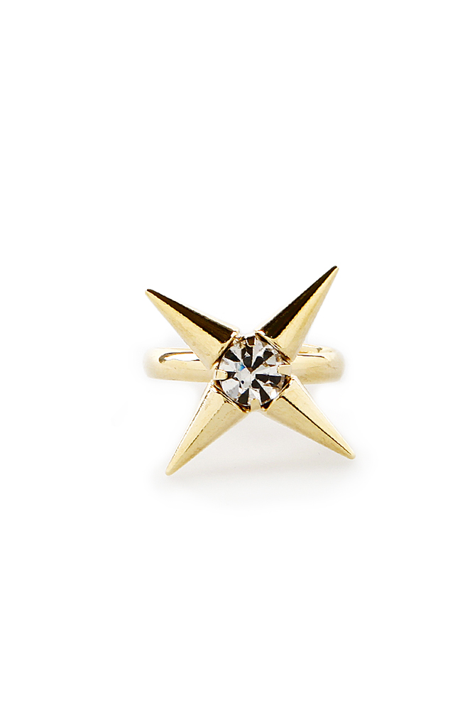 Four Point Star Ring in Gold | DAILYLOOK