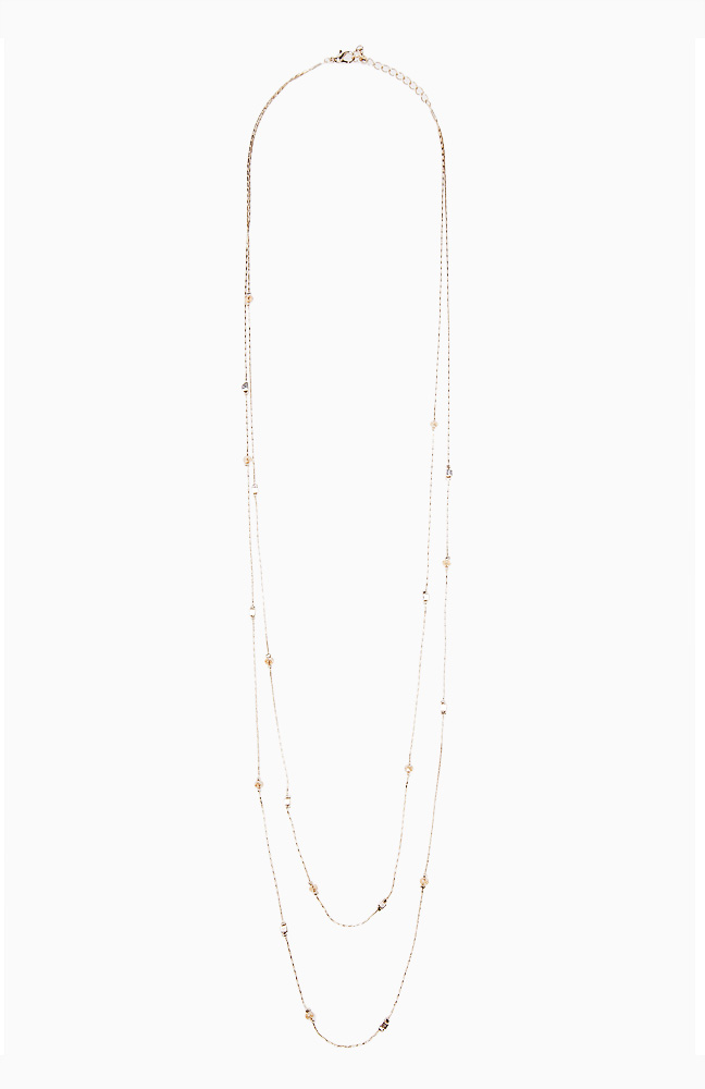 Delicate Sparkling Chain Necklace in Gold | DAILYLOOK
