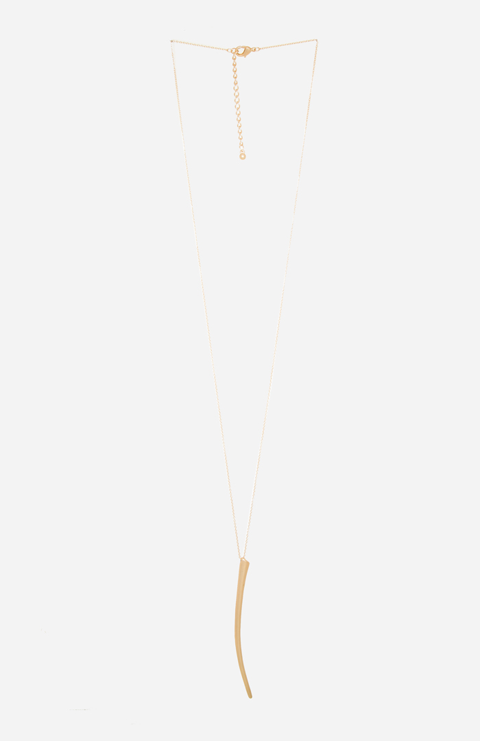 Saber Tooth Necklace in Gold | DAILYLOOK