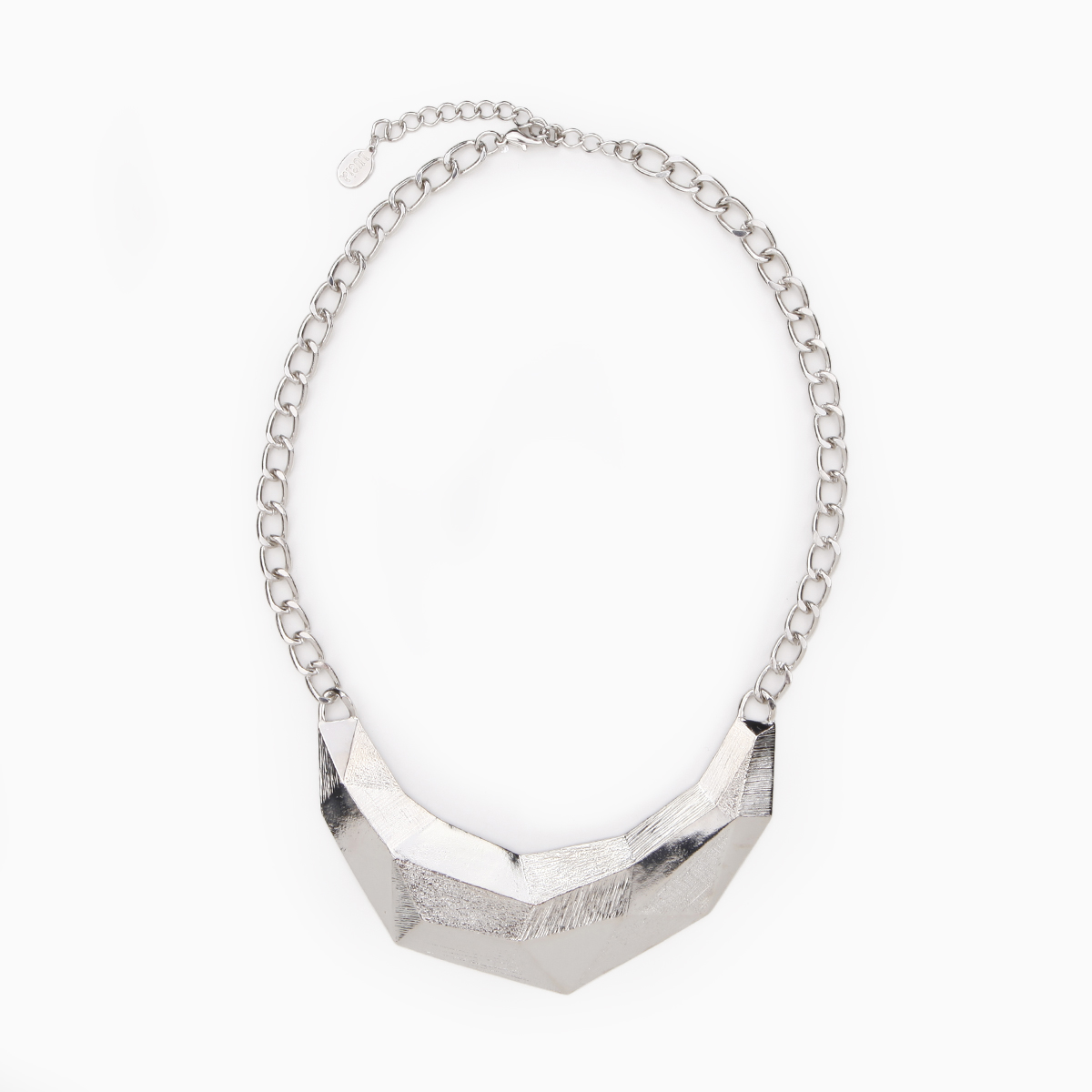 Angular Collar Necklace in Silver | DAILYLOOK