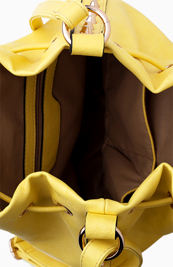 Studded Bucket Bag in Yellow | DAILYLOOK