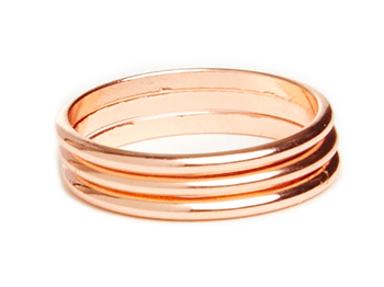 DAILYLOOK Simple Band Ring Set in Gold | DAILYLOOK