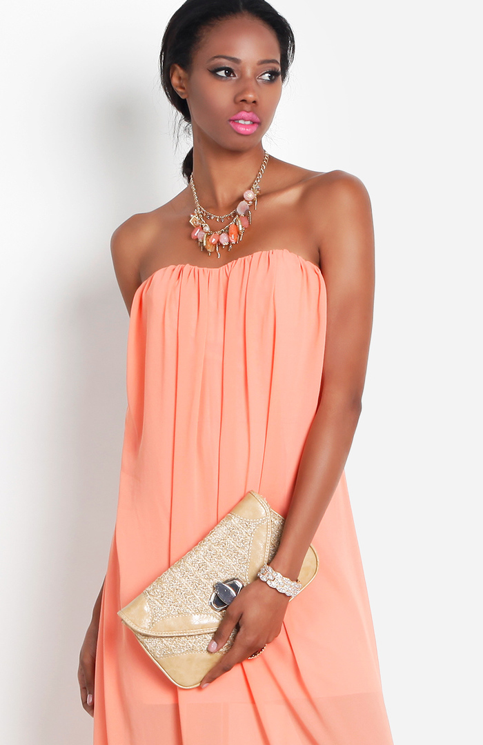 Strapless in Seattle | DAILYLOOK