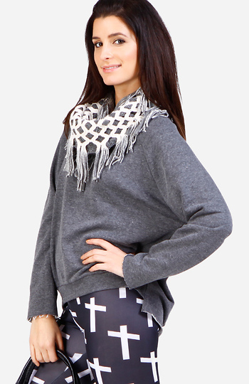 Be A-Frayed | DAILYLOOK