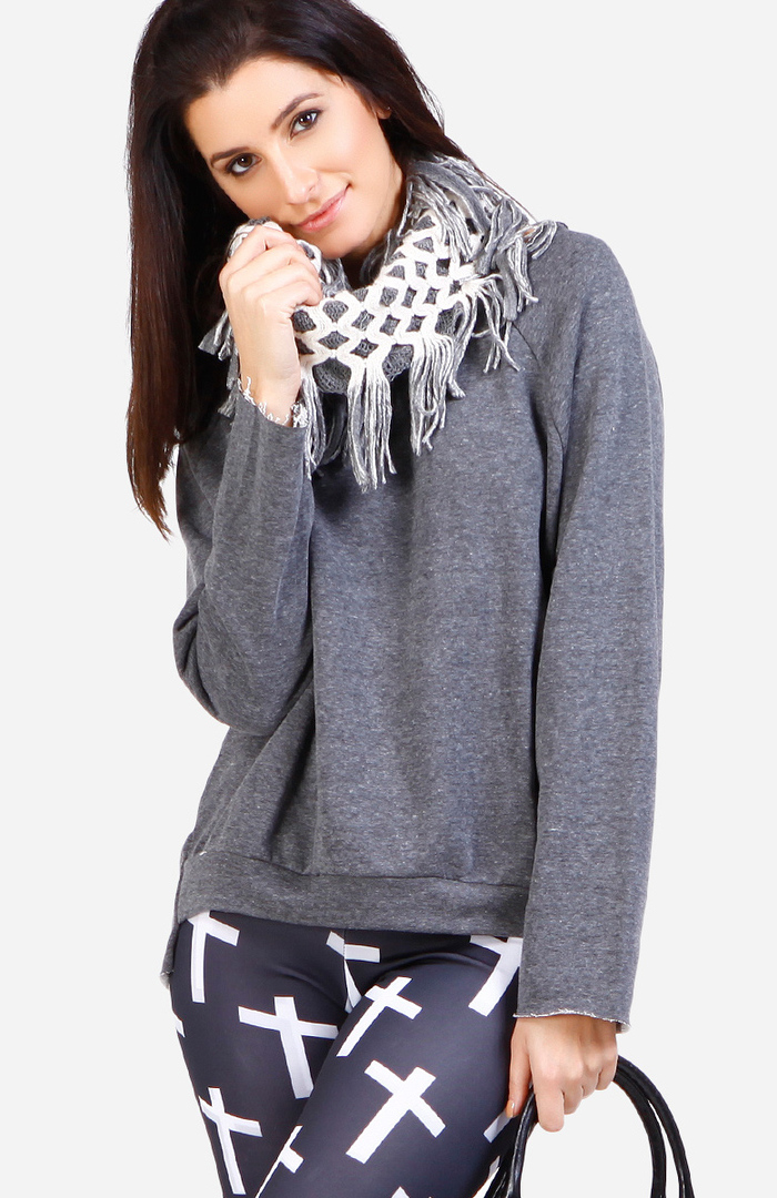 Be A-Frayed | DAILYLOOK