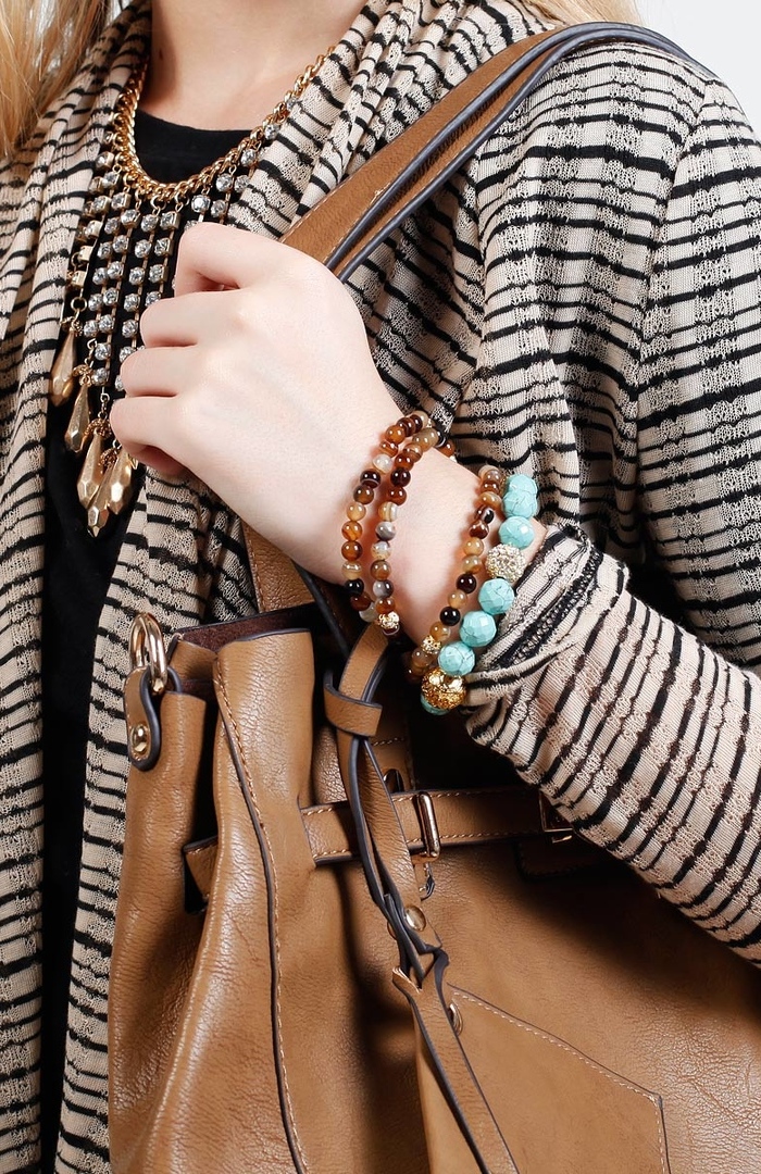 Take Cover | DAILYLOOK