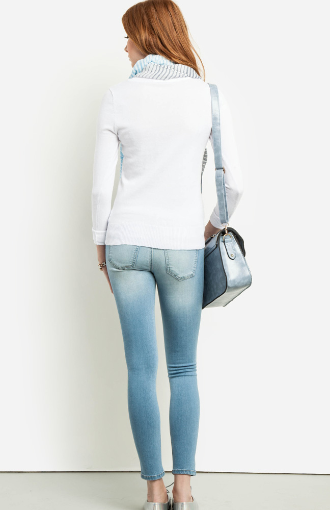 Overcast Outing | DAILYLOOK