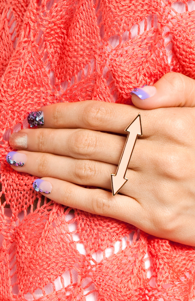 Packing Heat | DAILYLOOK