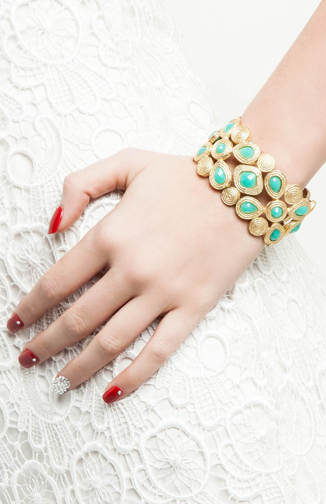 Botanical Lace Garden | DAILYLOOK