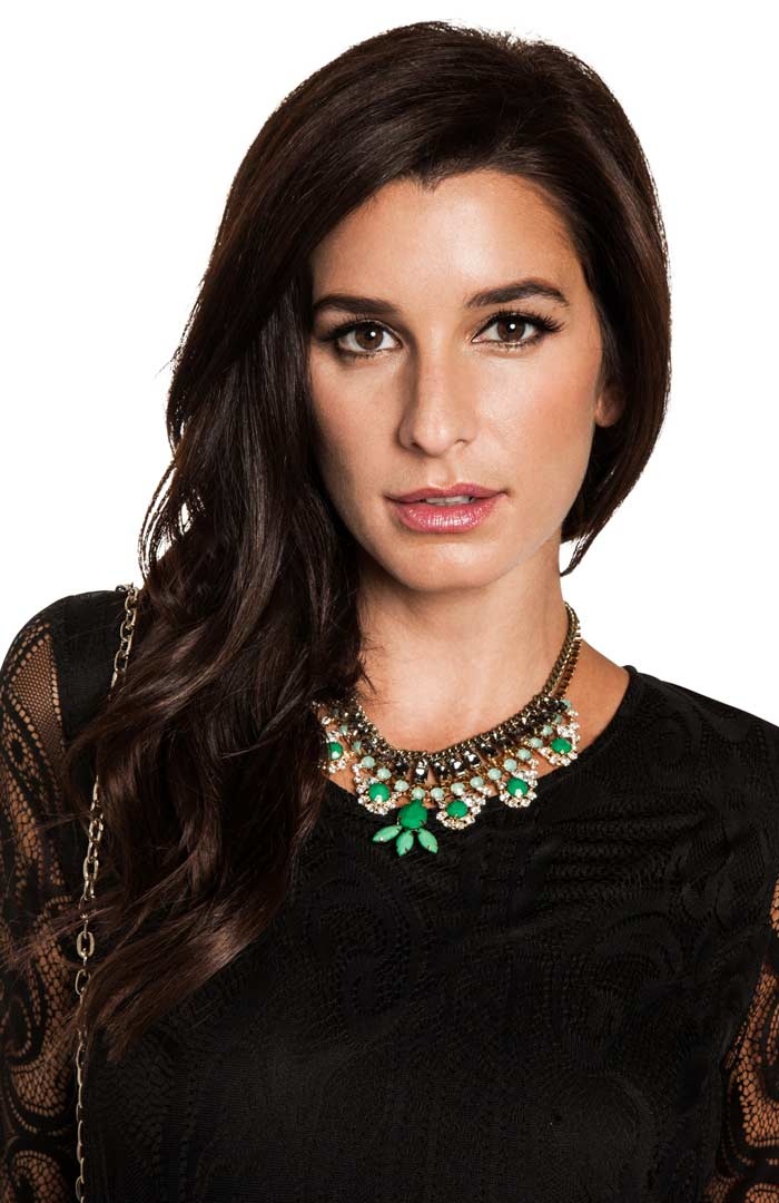 Crystal Light | DAILYLOOK