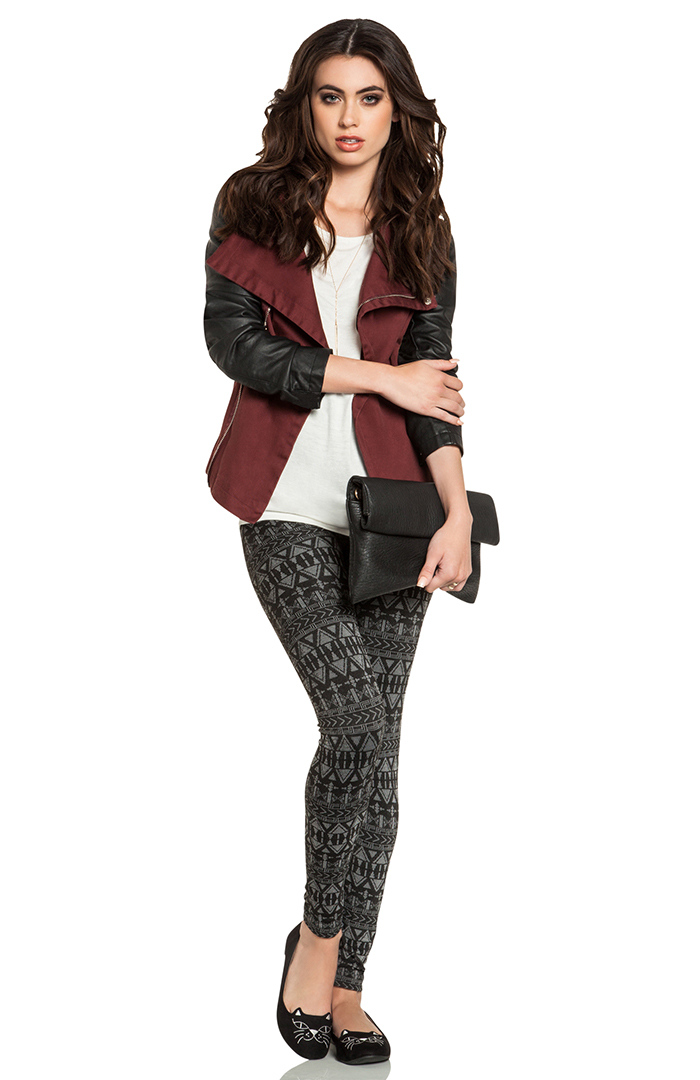 Silver Screen, Cozy Scene | DAILYLOOK