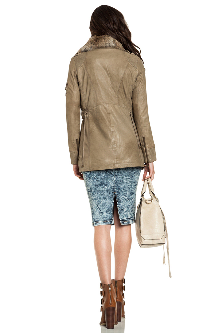 Tech Savvy | DAILYLOOK