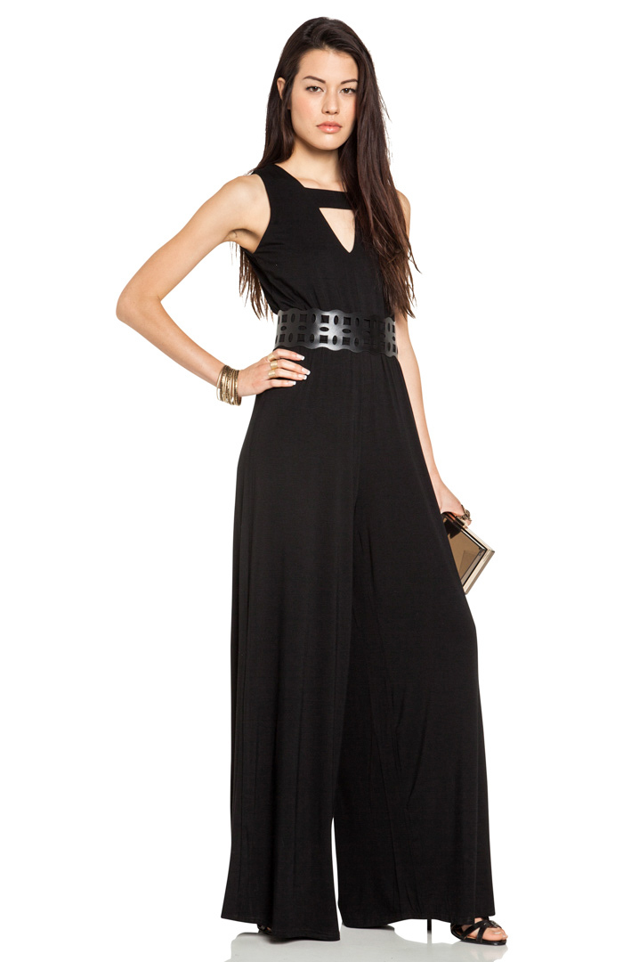 The Out Black | DAILYLOOK