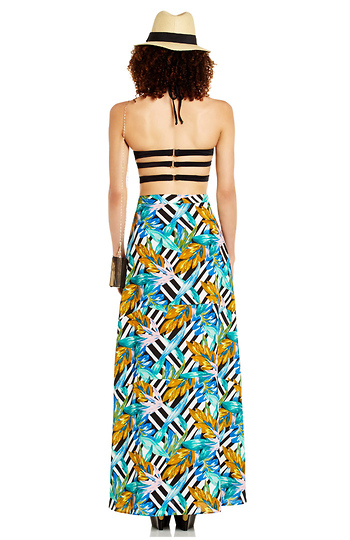 Life In The Tropics | DAILYLOOK