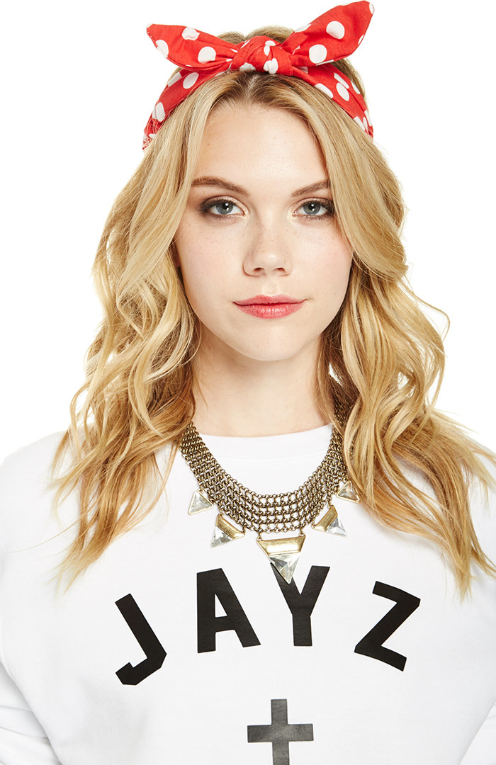 Excuse Me, Miss - Play | DAILYLOOK