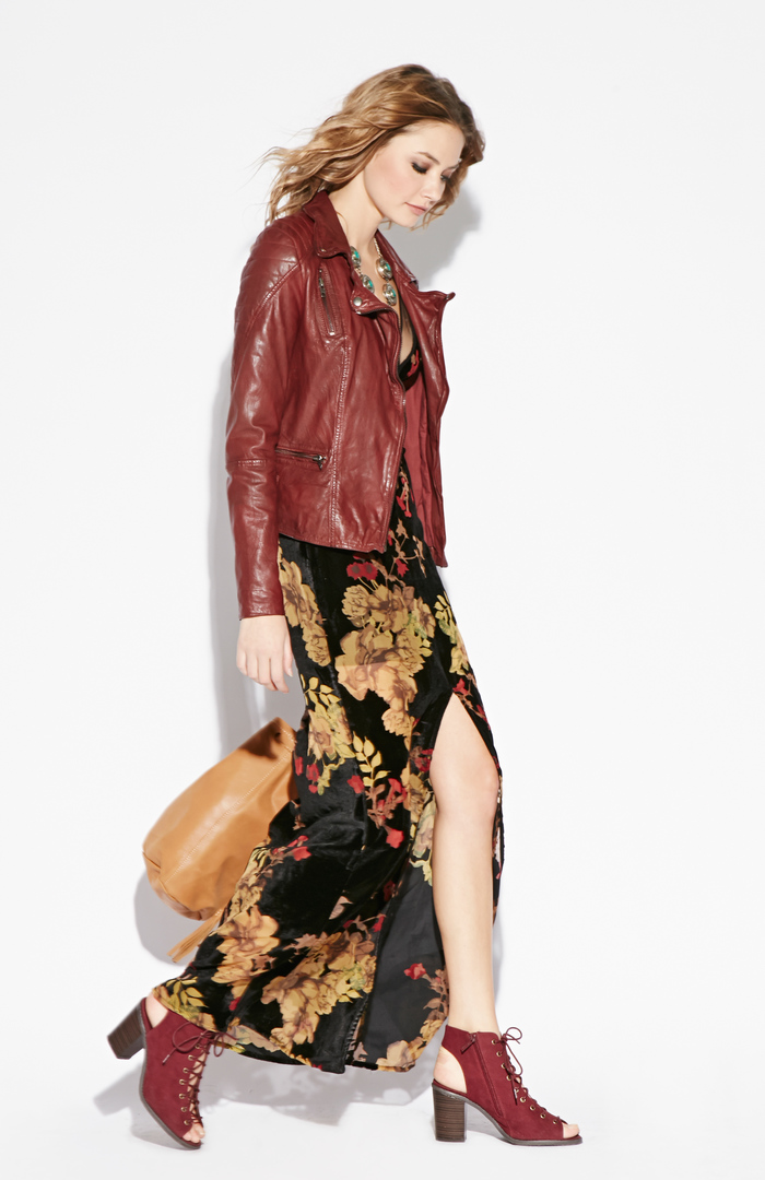 Come Alive | DAILYLOOK