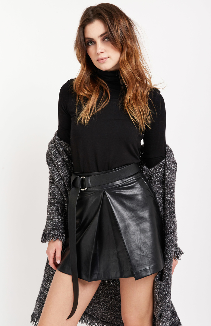 Night Shift | DAILYLOOK