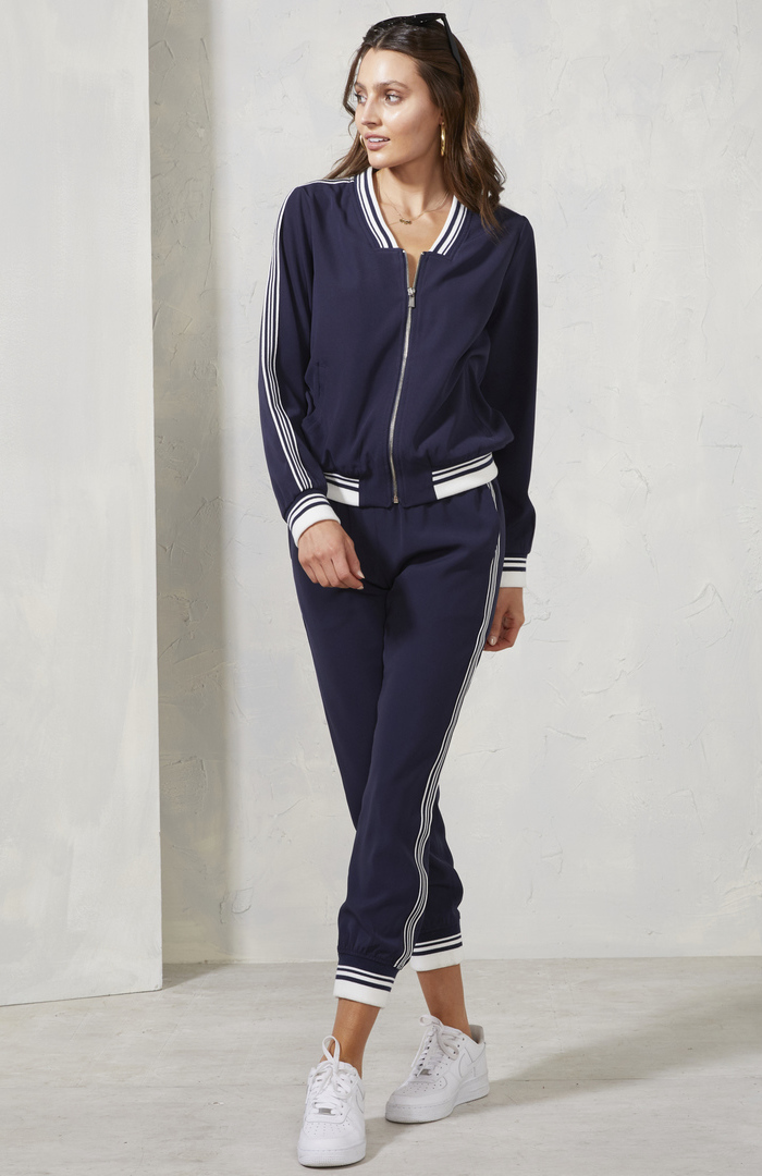 7680 | DAILYLOOK