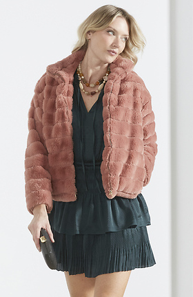 DAILYLOOK | Premium Personal Styling