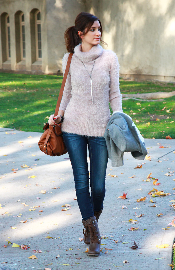 Classic Cozy Casual Look | DAILYLOOK