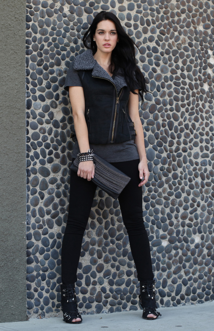 Motorcycle Chic Look | DAILYLOOK