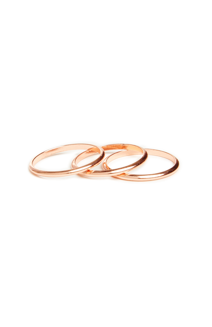 DAILYLOOK Simple Band Ring Set in Gold | DAILYLOOK