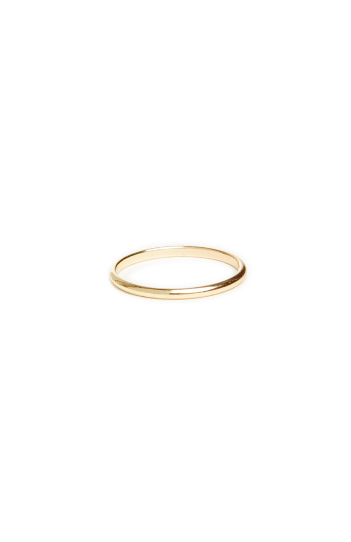 DAILYLOOK Simple Band Ring Set in Gold | DAILYLOOK