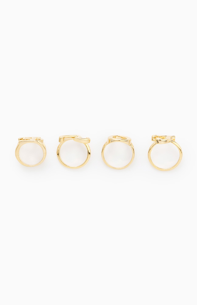 LOVE ring set in Gold | DAILYLOOK