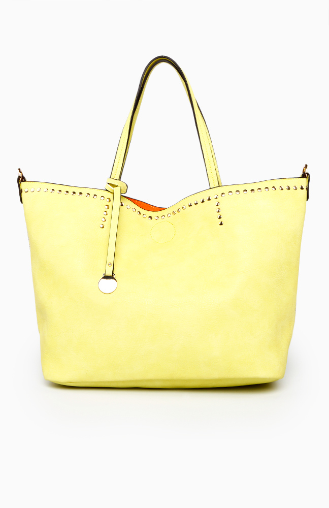 Studded Trim Tote in Yellow | DAILYLOOK