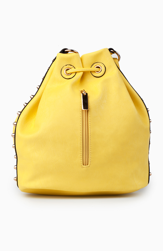 Studded Bucket Bag in Yellow | DAILYLOOK