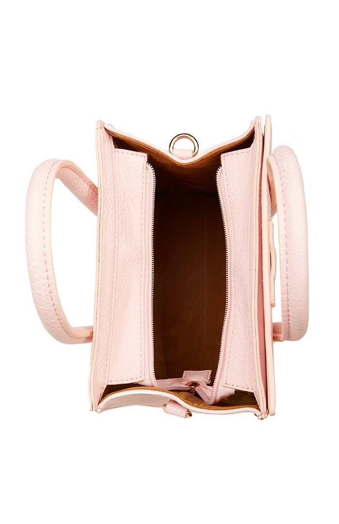 DAILYLOOK Mini Structured Handbag in Blush | DAILYLOOK