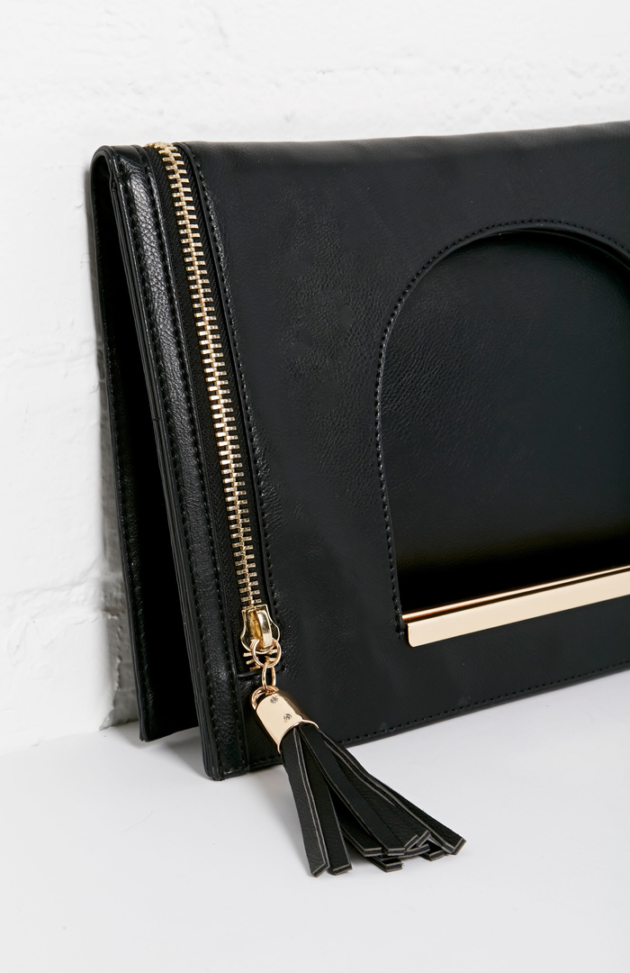 Fold Over Vegan Leather Side Zipper Clutch in Black | DAILYLOOK