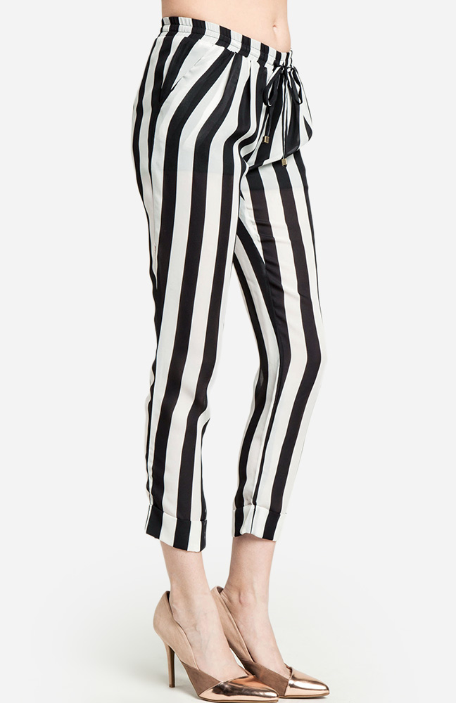 Striped Drawstring Pants in Black/White | DAILYLOOK