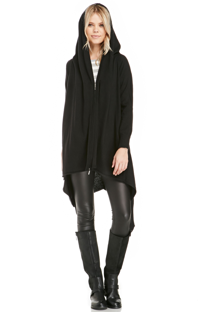 Oversized Zippered Knit Cardigan in Black | DAILYLOOK