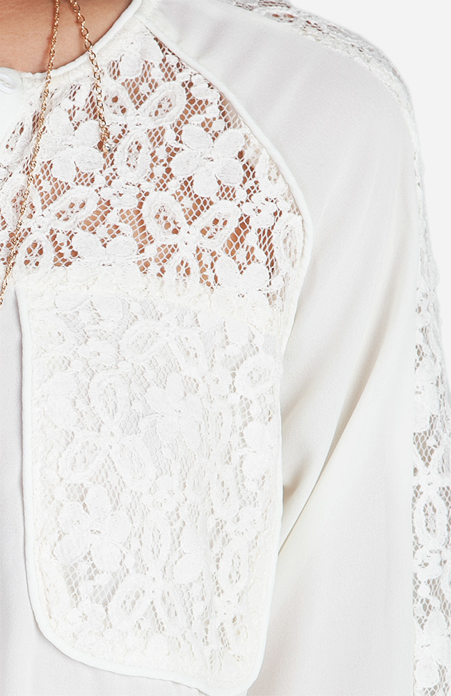 Lace Trim Long Sleeve Top in Ivory | DAILYLOOK