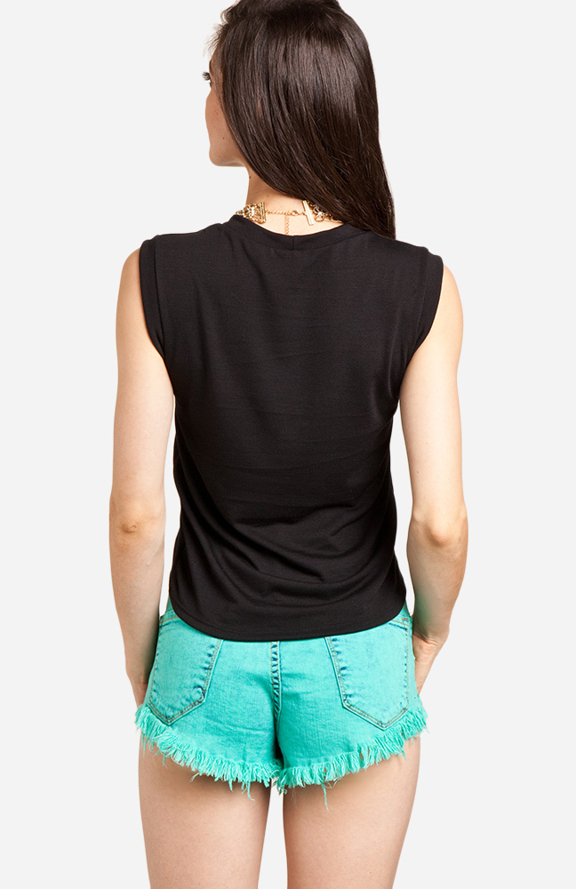 Black Diamond Cropped Tank in Black | DAILYLOOK