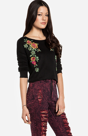 Floral Embroidered Cropped Sweater In Black Dailylook